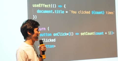 การใช้งาน ReactJS Hooks และความสำคัญของการวางโครงสร้าง
